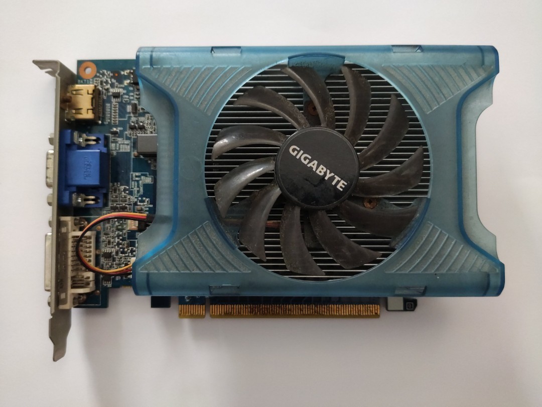 NVIDIA GeForce GT 220 Graphics Card, Computers & Tech, Parts ...