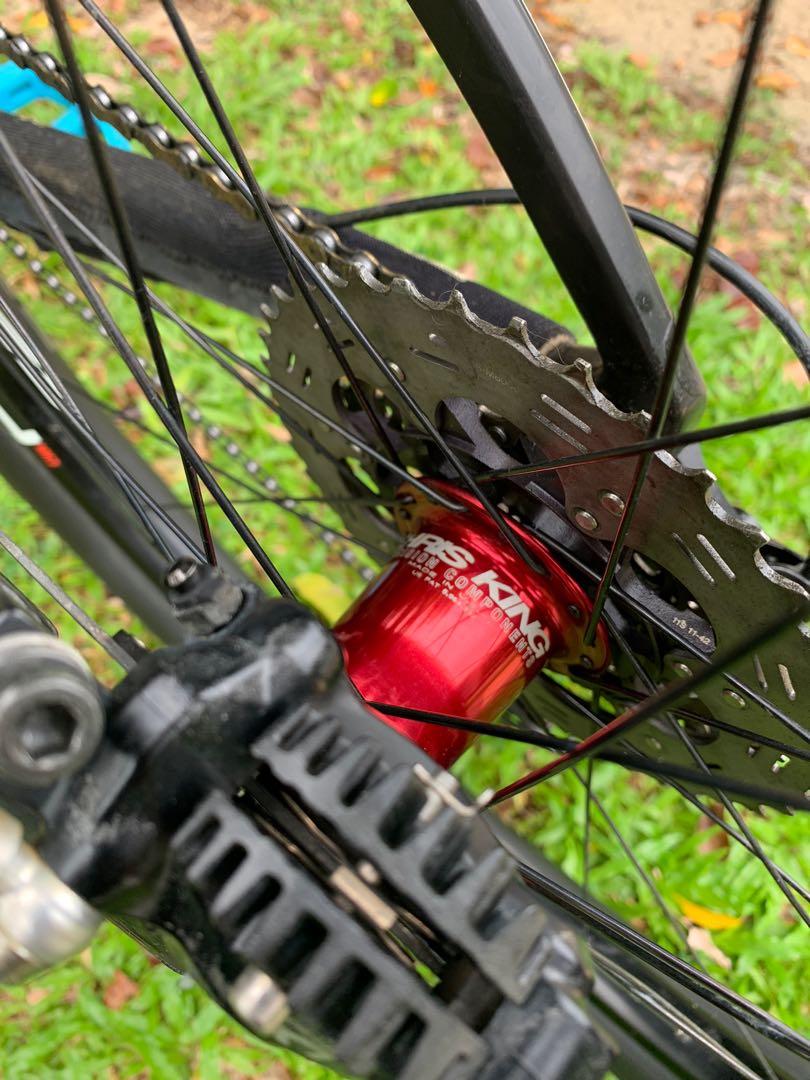 Pivot LES 27.5 Hardtail with Fox Factory 34, Sports Equipment, Bicycles ...