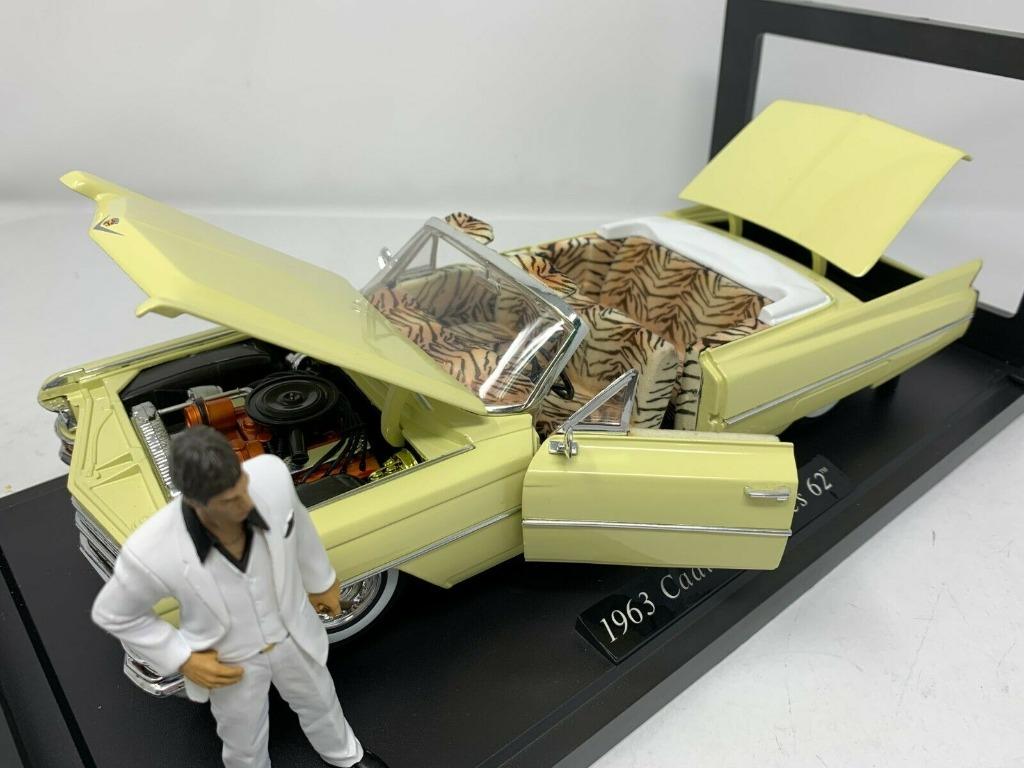 1/18 Cadillac Eldorado Scarface by Jada, Hobbies & Toys, Toys & Games ...