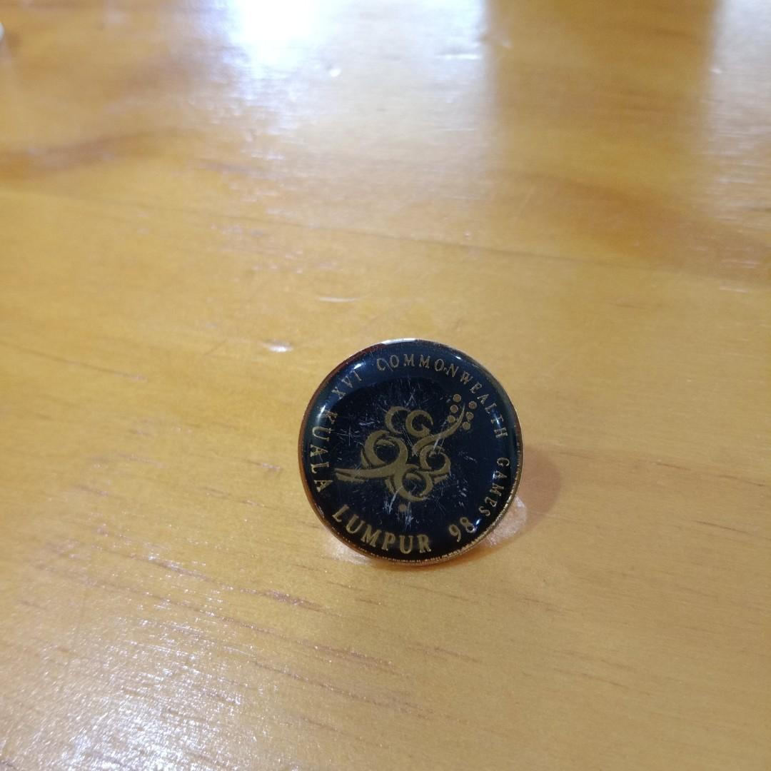 1988 Commonwealth Game Badge Pin, Hobbies & Toys, Collectibles ...