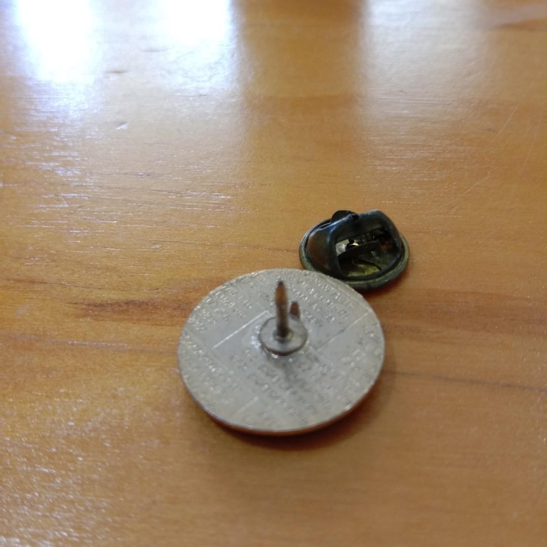 1988 Commonwealth Game Badge Pin, Hobbies & Toys, Collectibles ...