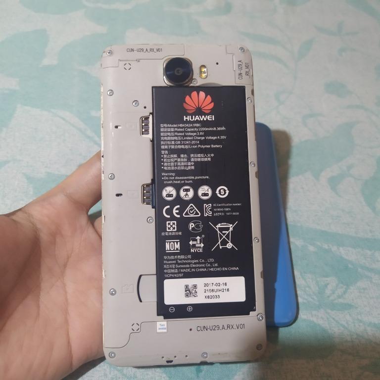 2 OLD HUAWEI PHONES, Mobile Phones & Gadgets, Mobile Phones, Early ...