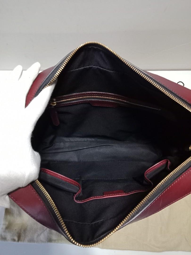 BURBERRY Work Bag, Luxury, Bags & Wallets on Carousell