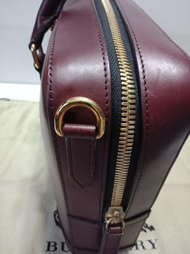 BURBERRY Work Bag, Luxury, Bags & Wallets on Carousell