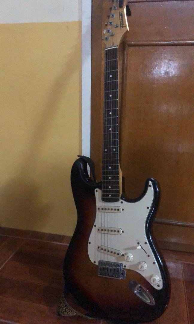 Fernando Stratocaster, Hobbies & Toys, Music & Media, CDs & DVDs on ...