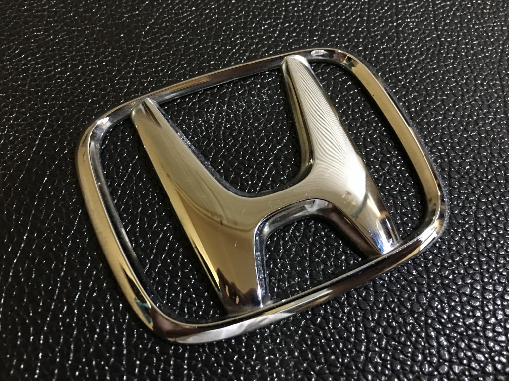 Honda CRV emblem (original), Car Parts & Accessories, Emblem, Sticker ...