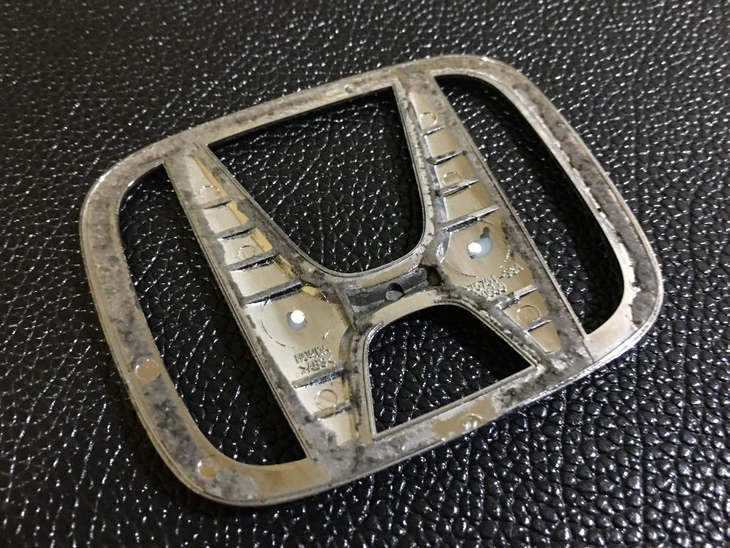 Honda CRV emblem (original), Car Parts & Accessories, Emblem, Sticker ...