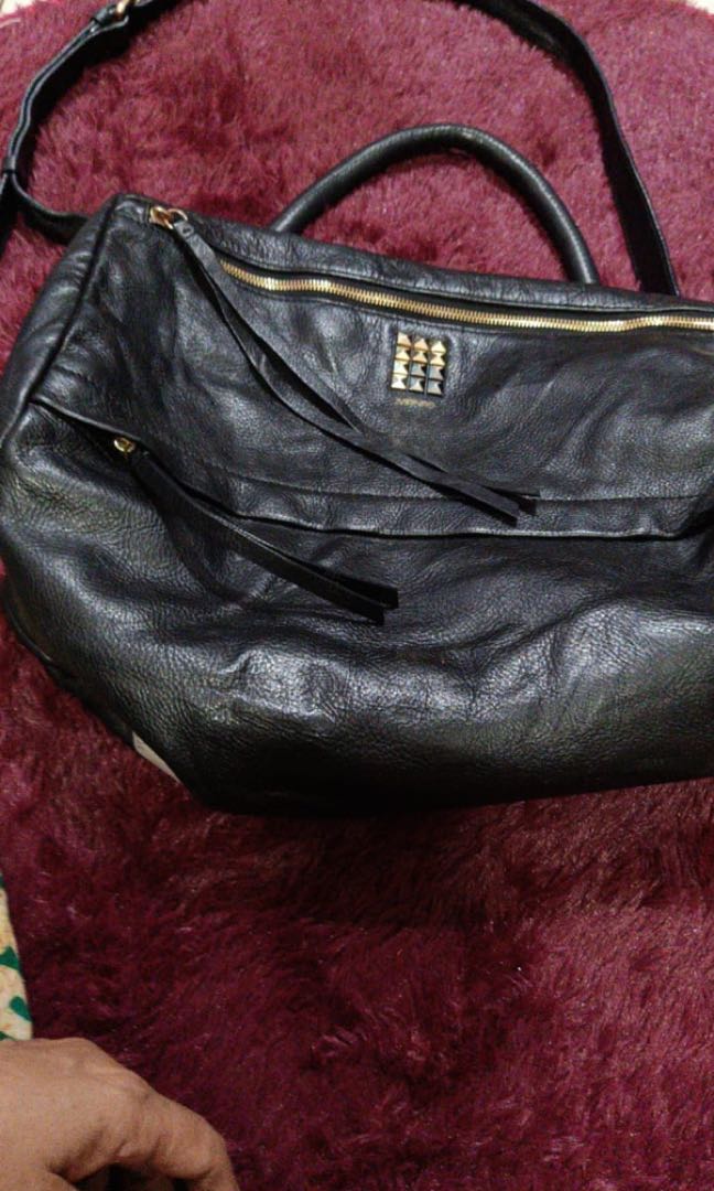 Manas bag, Fesyen Wanita, Tas & Dompet di Carousell