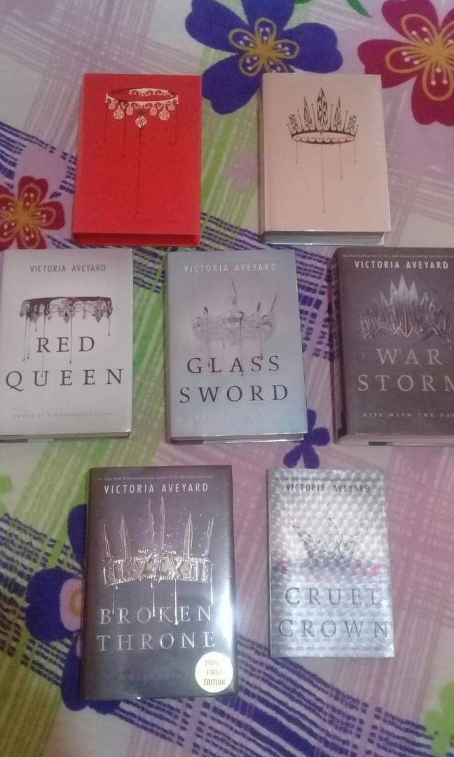 Red Queen Set HB, Hobbies & Toys, Books & Magazines, Religion Books on ...