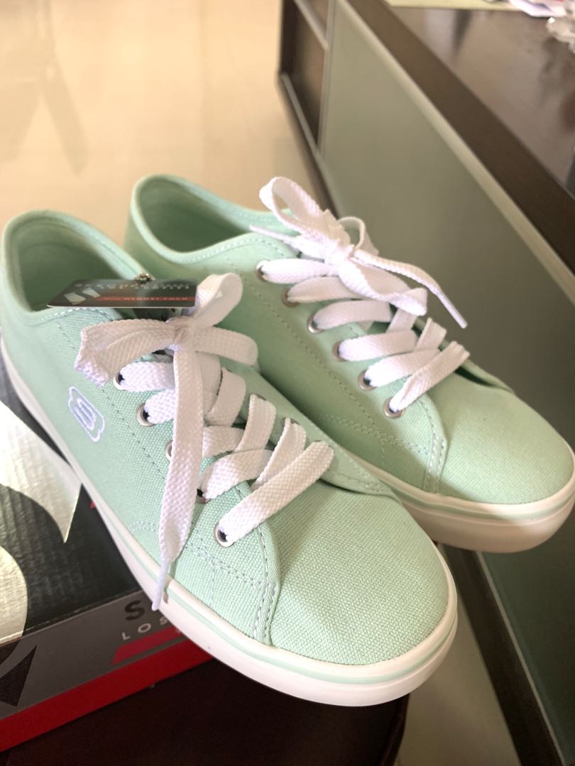 Skechers mint shoe, Women's Fashion, Footwear, Sneakers on Carousell