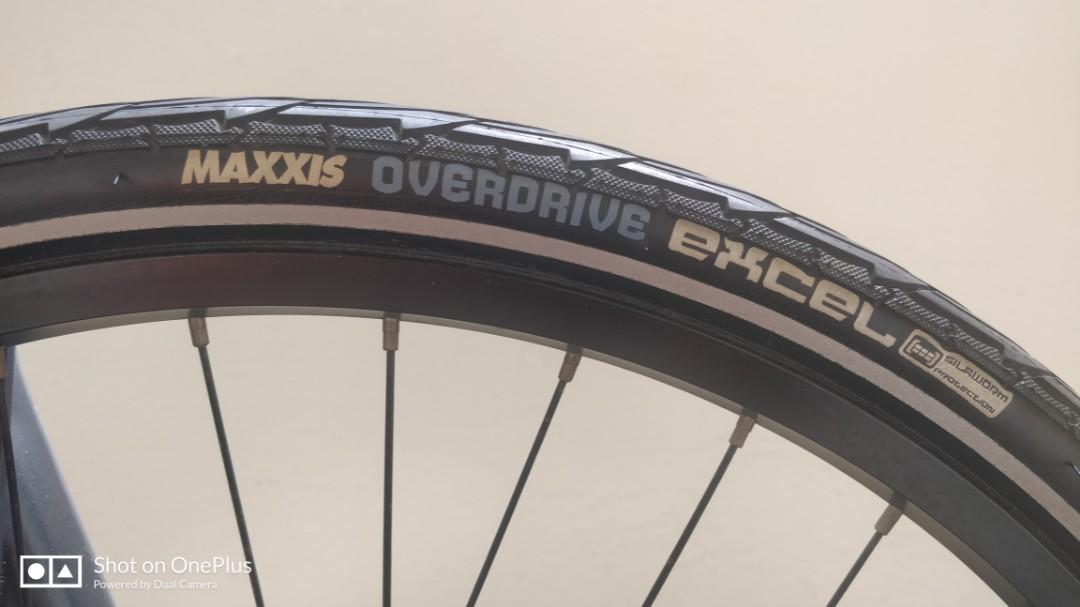 Trek 3500 Series 3 with Maxxis Overdrive, Sports Equipment, Bicycles ...