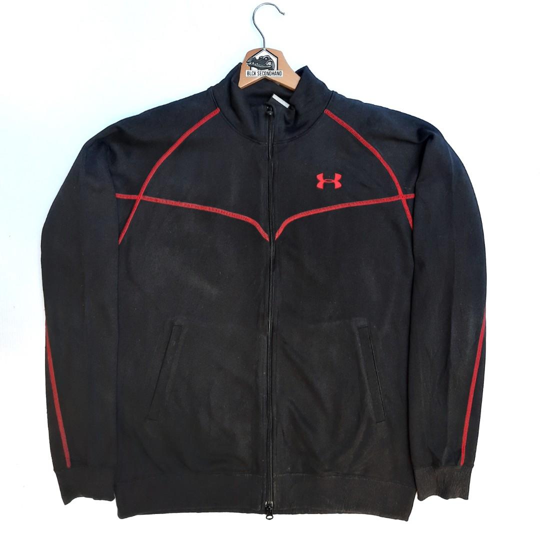 Under Armor, Fesyen Pria, Pakaian , Atasan di Carousell