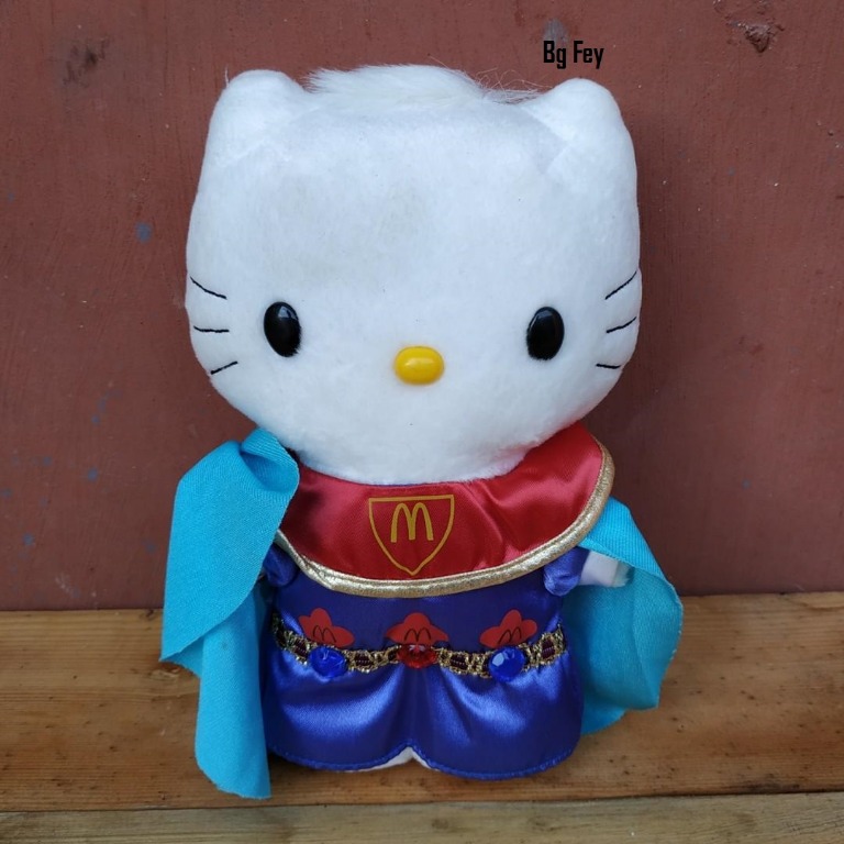 Boneka Hello Kitty King & Queen - England Dear Daniel Mc Donald 2001 ...