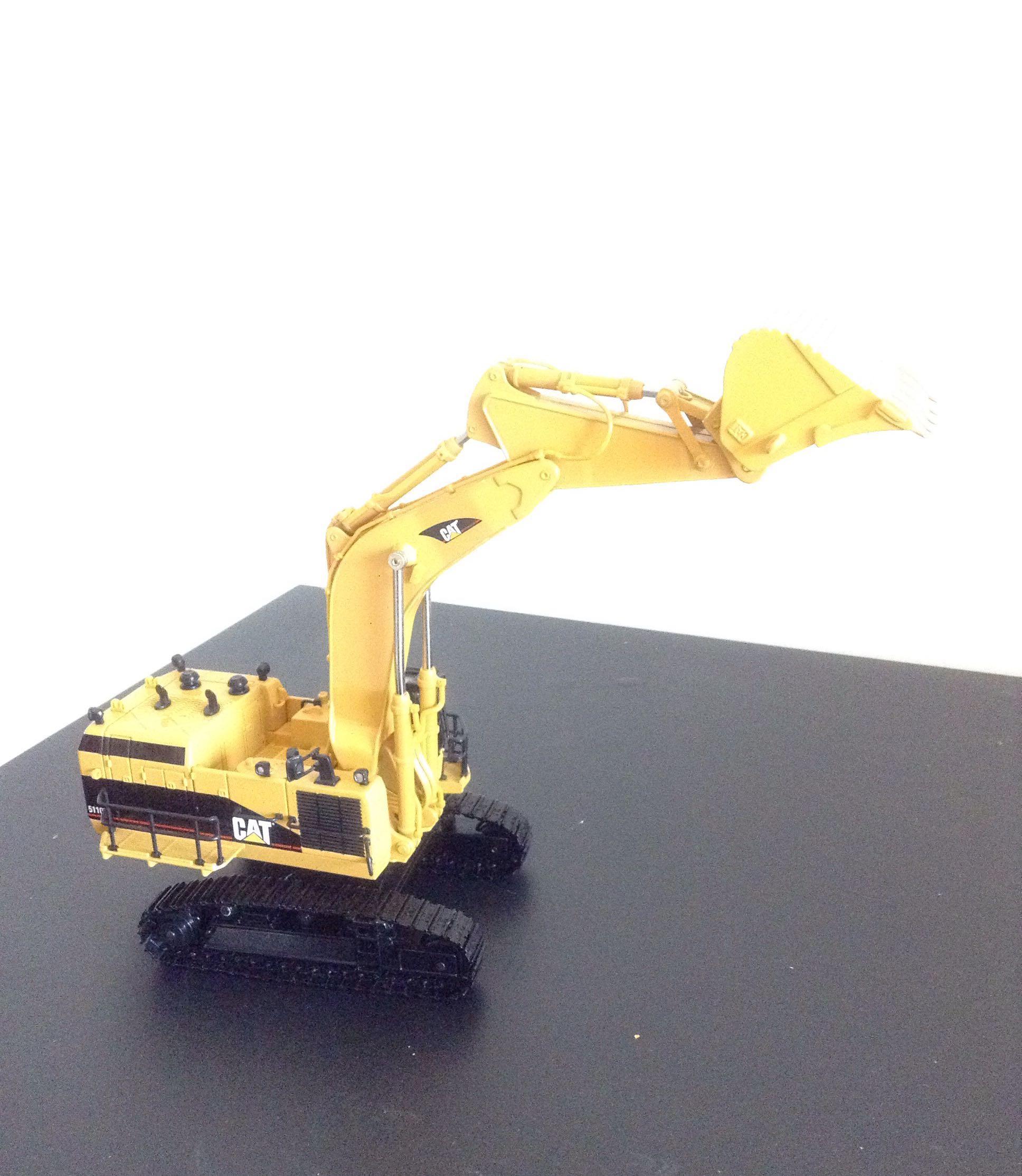 Caterpillar 5110B Hydraulic Excavator, Hobbies & Toys, Toys & Games on Carousell