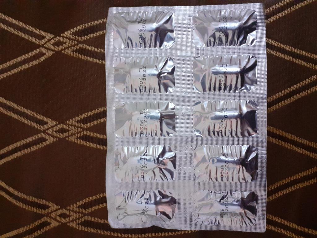 Conzace Multivitamins and Minerals Soft Gel Capsules on Carousell