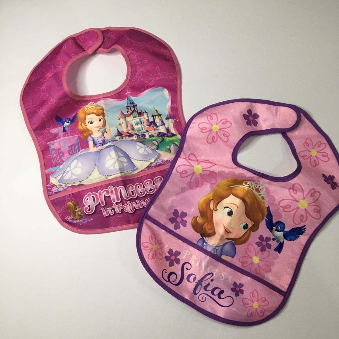 Disney Baby Food Bib, Babies & Kids, Babies & Kids Fashion on Carousell