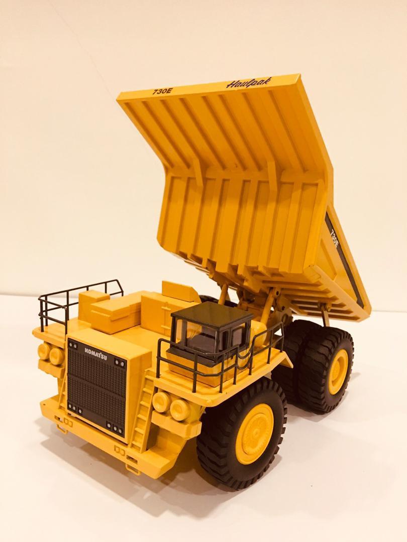 Huge Diecast Komatsu 730E Mining Truck, Hobbies & Toys, Toys & Games on ...