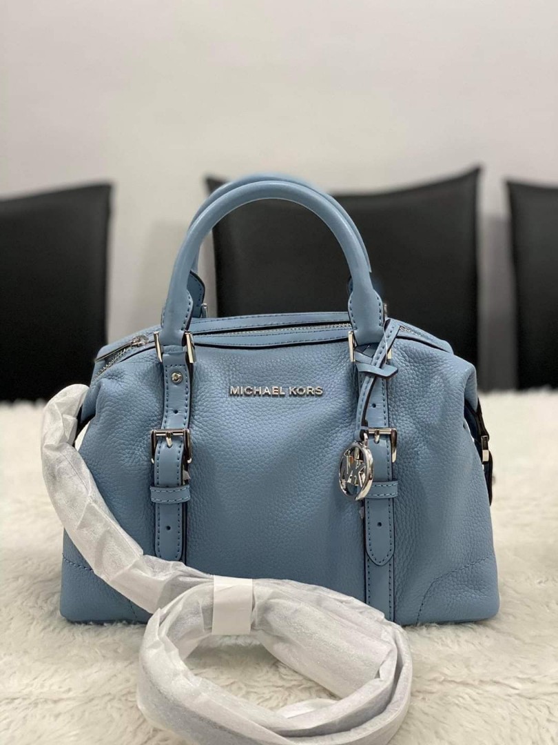 MK SM GINGER, Women's Fashion, Bags & Wallets, Cross-body Bags on Carousell