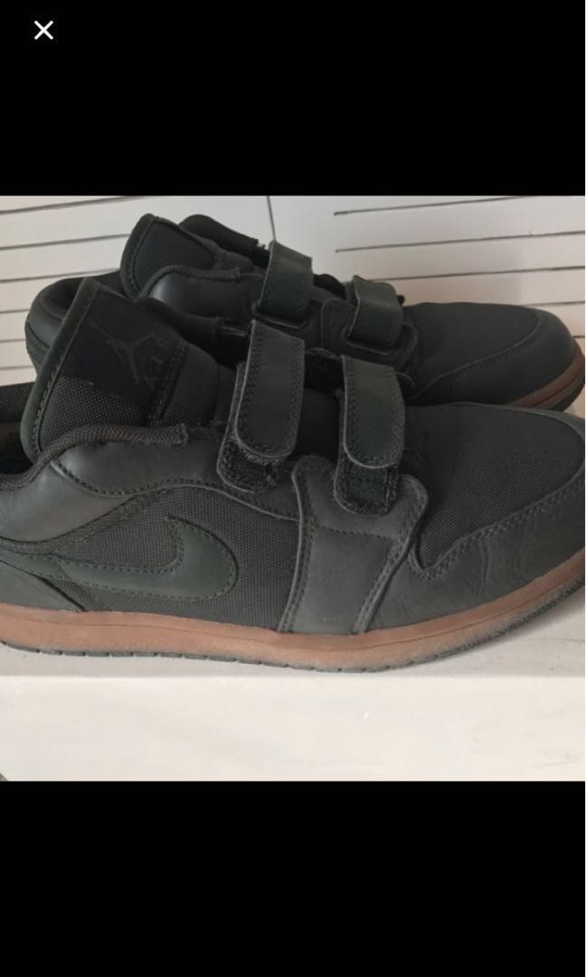 Nike Jordan 1 Velcro Low Black Gum, Men's Fashion, Footwear, Sneakers ...