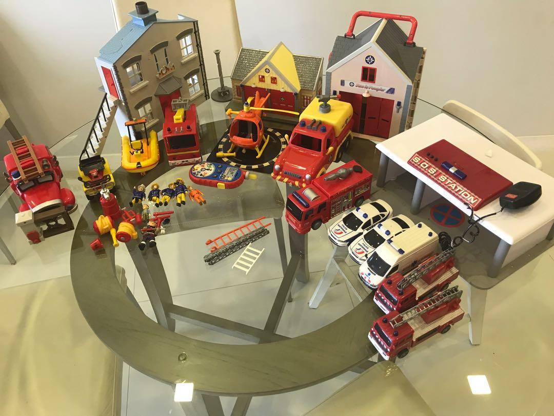 Set of fireman toys, Hobbies & Toys, Toys & Games on Carousell