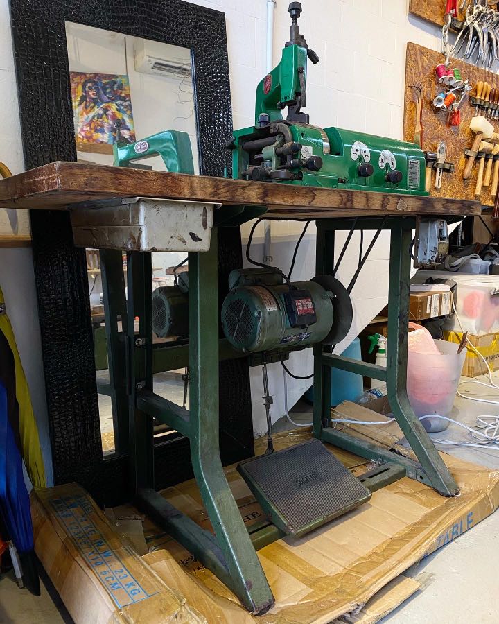 Vintage Sagitta leather skiving machine, Hobbies & Toys, Stationery ...