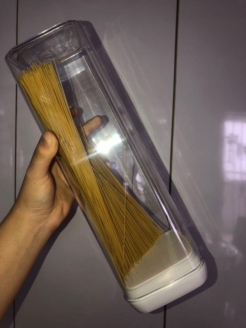 1.9l Spaghetti Container, Furniture & Home Living, Kitchenware ...