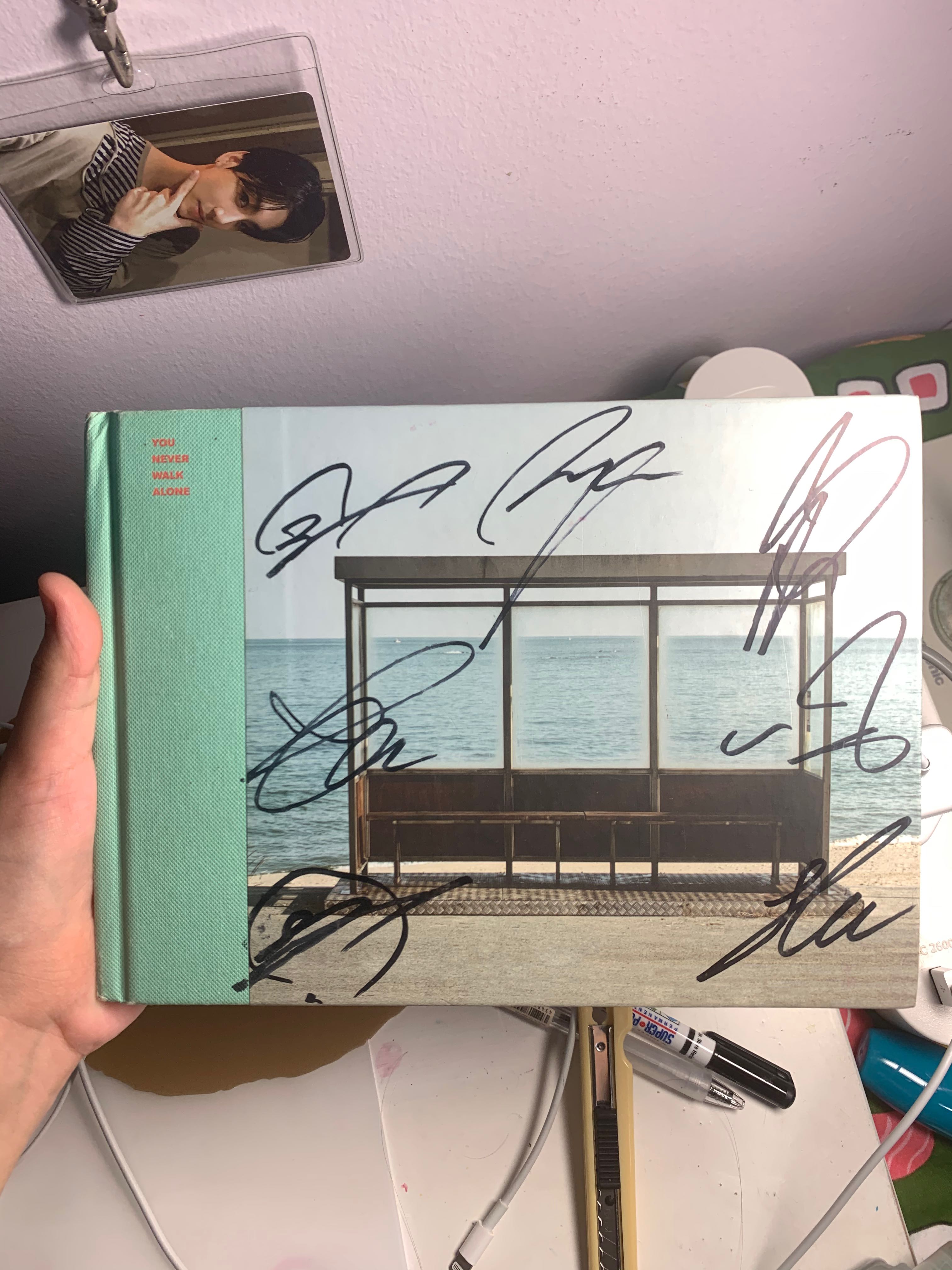 bts signed ynwa album, Hobbies & Toys, Memorabilia & Collectibles, K ... bts signed ynwa album, Hobbies & Toys, Memorabilia & Collectibles, K ...