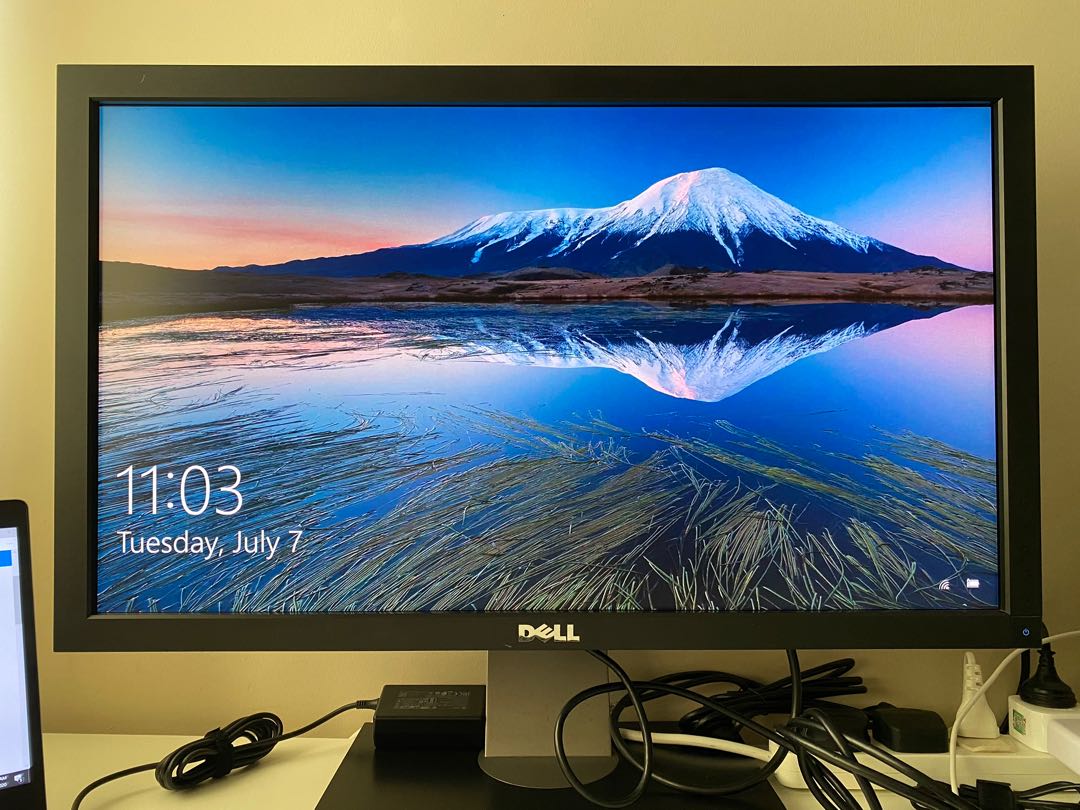 (With speaker) Dell 27 inch IPS CCFL monitor screen U2711 Eye care 2K ...