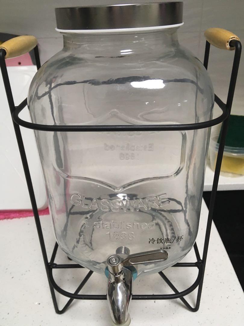 Glass Water dispenser/tank 5l, TV & Home Appliances, Kitchen Appliances ...