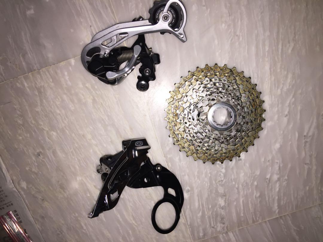 Shimano Deore XT M770 Groupset, Sports Equipment, Bicycles & Parts ...