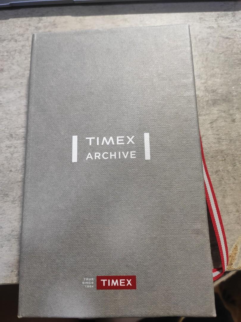Timex Easy Reader Signature 38mm, Mobile Phones & Gadgets, Wearables ...