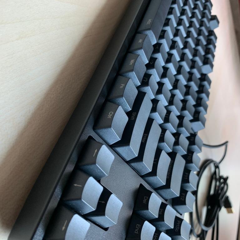 99.9% new Cherry Silent Red Mechanical Keyboard side print IKBC 櫻桃 靜音 紅軸 機械鍵盤, 電腦＆科技, 電腦周邊及配件 ...