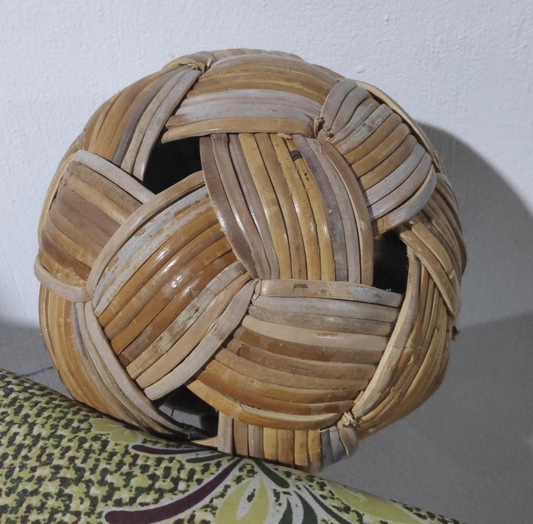 bola rotan, Furniture & Home Living, Home Decor, Vases & Decorative ...