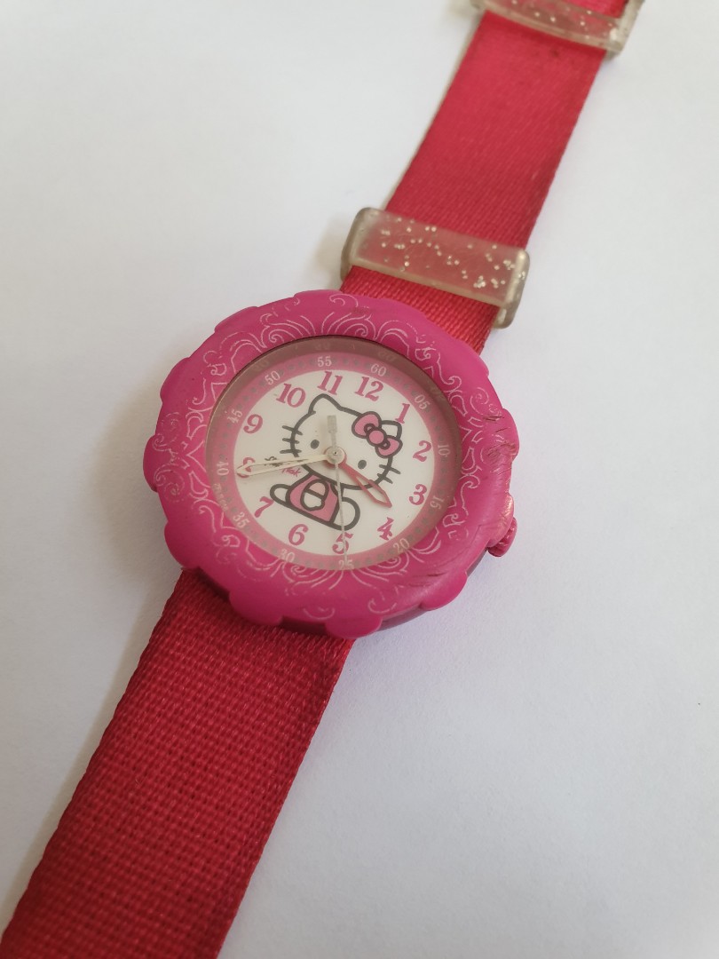 Flik Flak Swatch Hello Kitty, Fesyen Wanita, Jam Tangan di Carousell