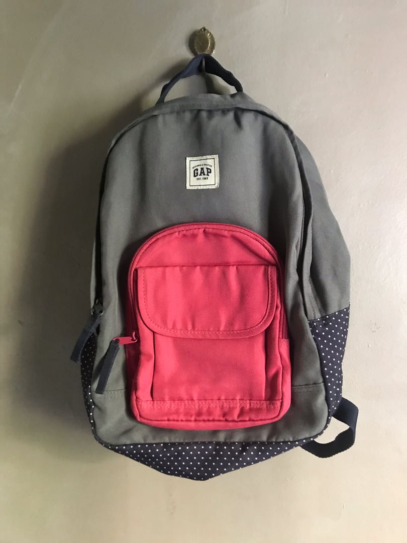 GAP backpack, Men's Fashion, Bags, Backpacks on Carousell