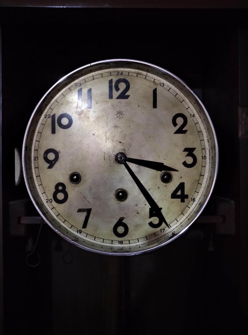 Jam Dinding Antik / Junghans W64, Antik, Jam & Perhiasan di Carousell