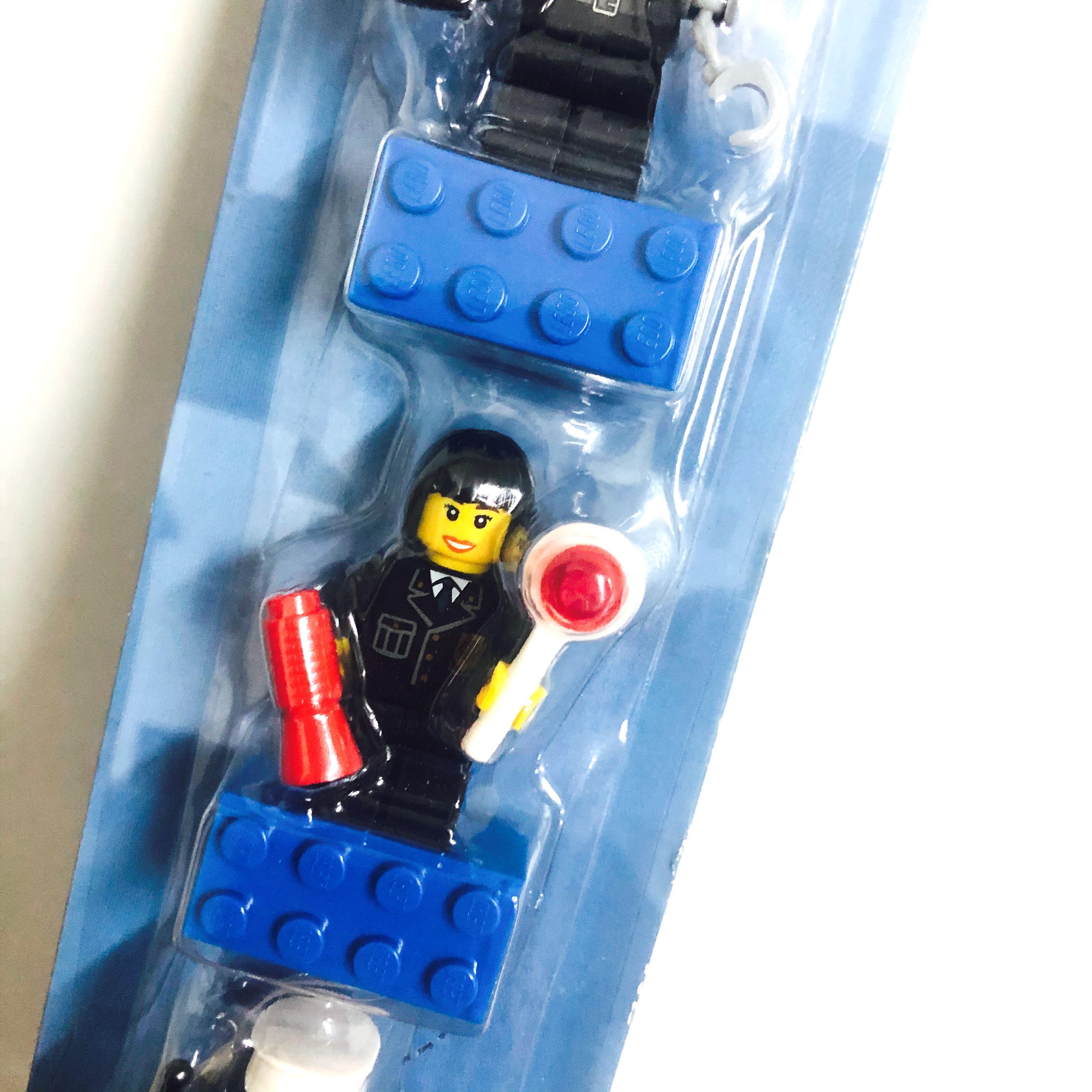 [全新] Lego CITY 系列磁石 ⬞⸋ LEGO MAGNETS, 興趣及遊戲, 玩具 & 遊戲類 - Carousell