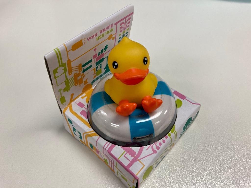 New B. Duck USB hub . 全新 B.Duck 小黃鴨四口擴展座/擴充座, 手提電話, 電話＆平板電腦配件, 充電器及電線 ...