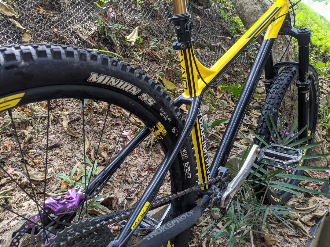 Production Privee Oka MTB 27.5 steel hardtail frame set M size rolling ...