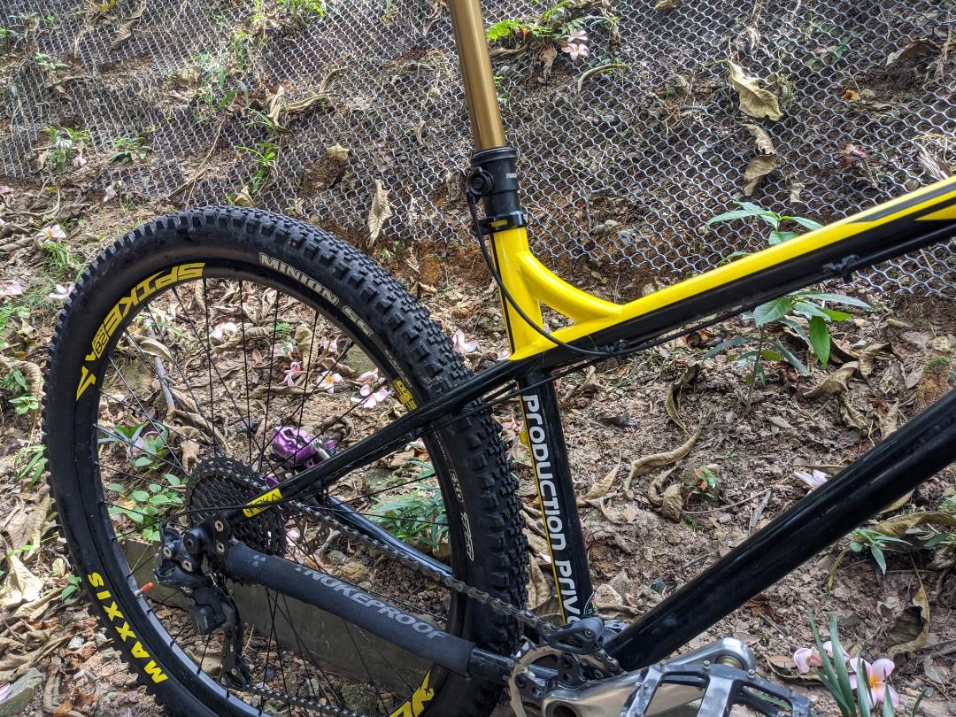 Production Privee Oka MTB 27.5 steel hardtail frame set M size rolling ...