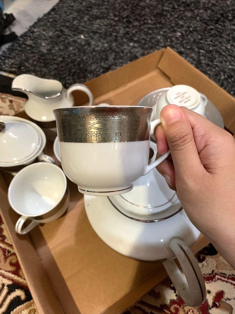 ROYAL MING TEA SET 24K GOLD DECO, Furniture & Home Living, Kitchenware ...