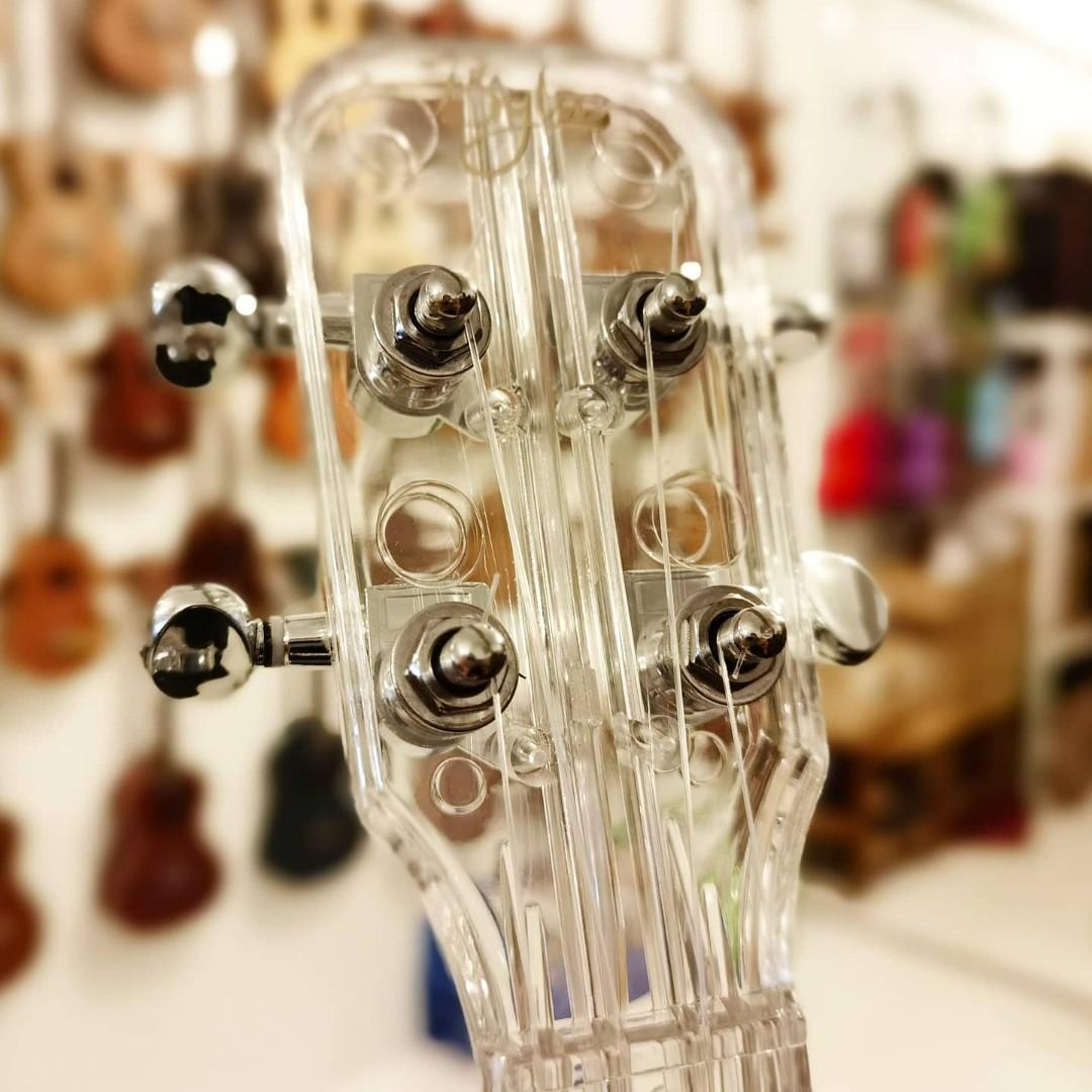 Transparent See Through CONCERT Size Ukulele Hardcase Pick Strings ...