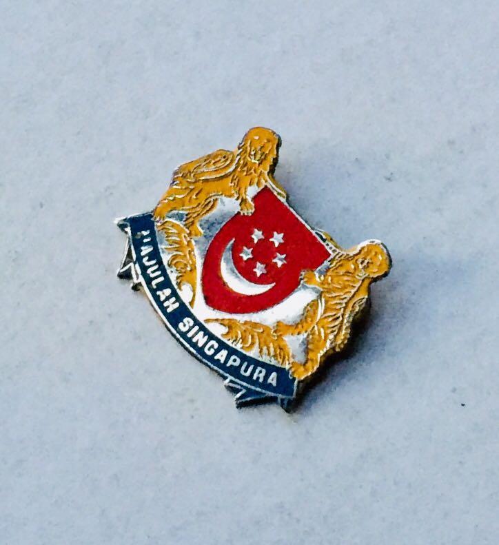 Vintage Majulah Singapura Badge, Hobbies & Toys, Memorabilia ...
