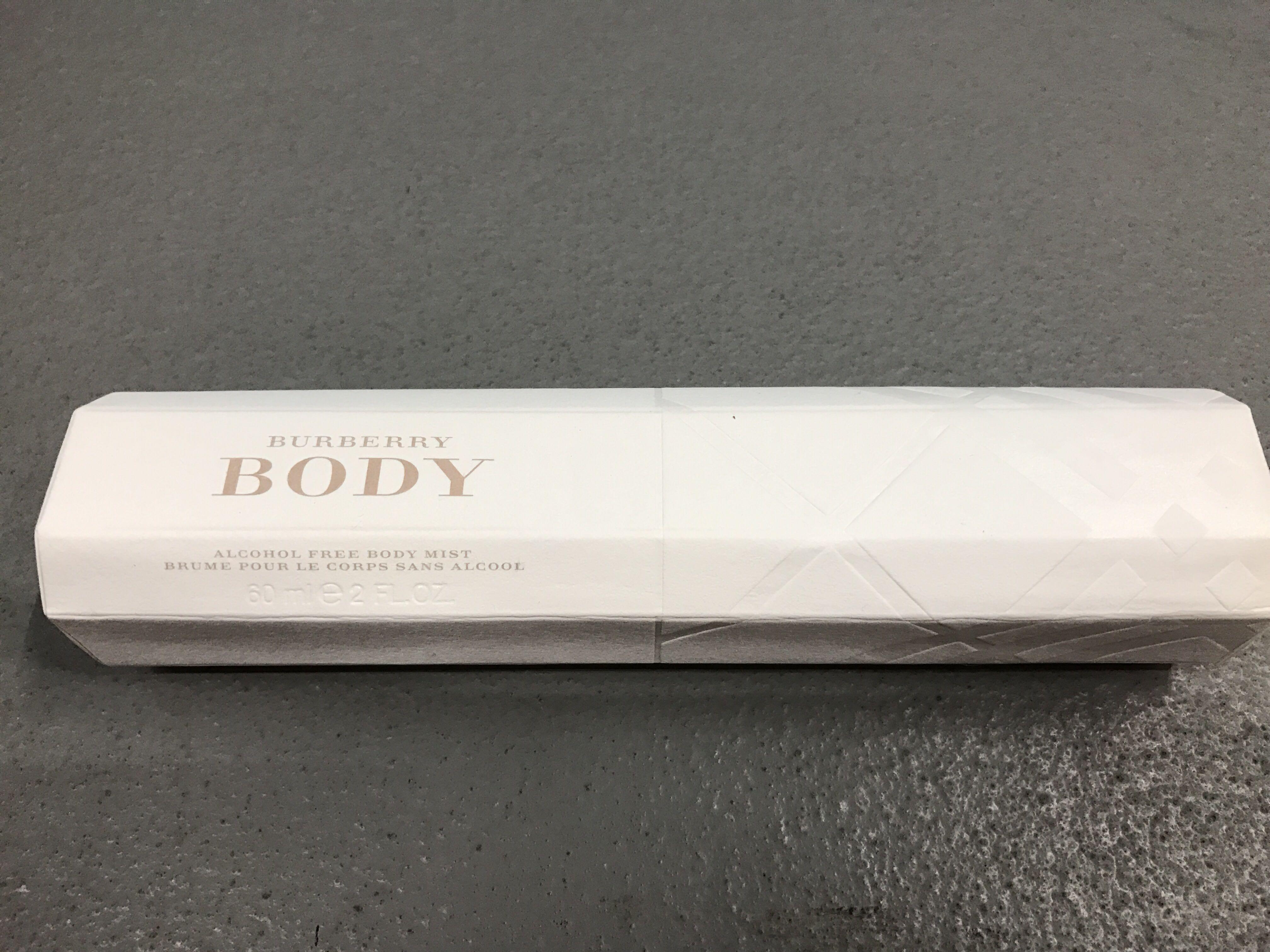 Burberry BODY MIST裸紗香氛噴霧60ml + 4.5ml小香水, 香水、美妝、保養, 香水、體香劑在旋轉拍賣