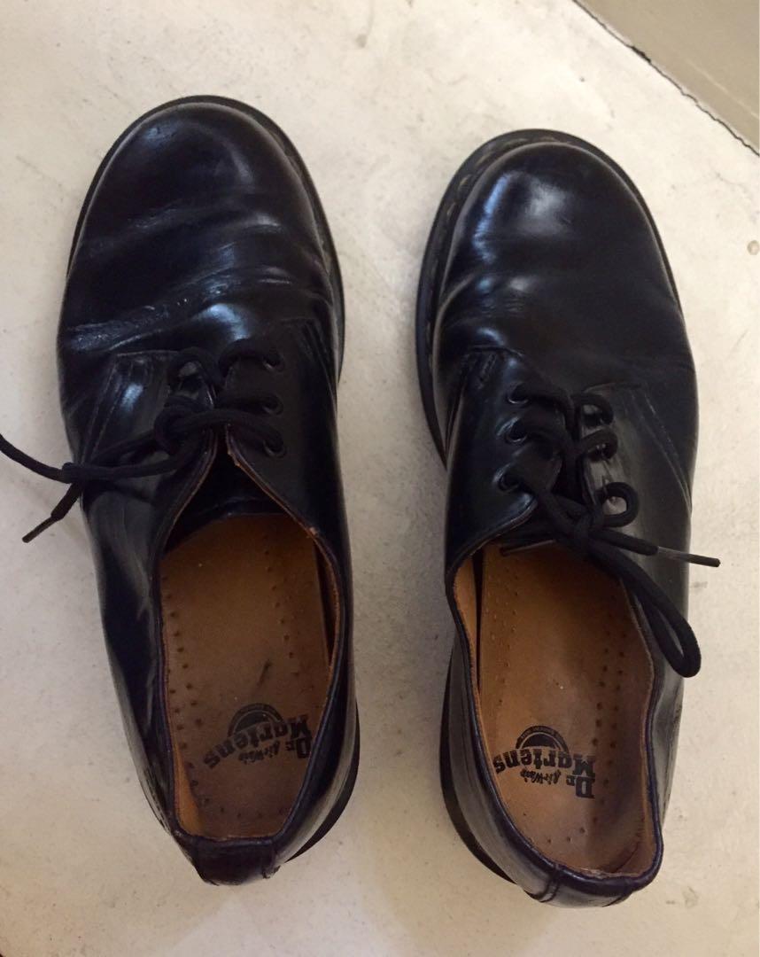 Doc Martens low cut, Women's Fashion, Footwear, Boots on Carousell