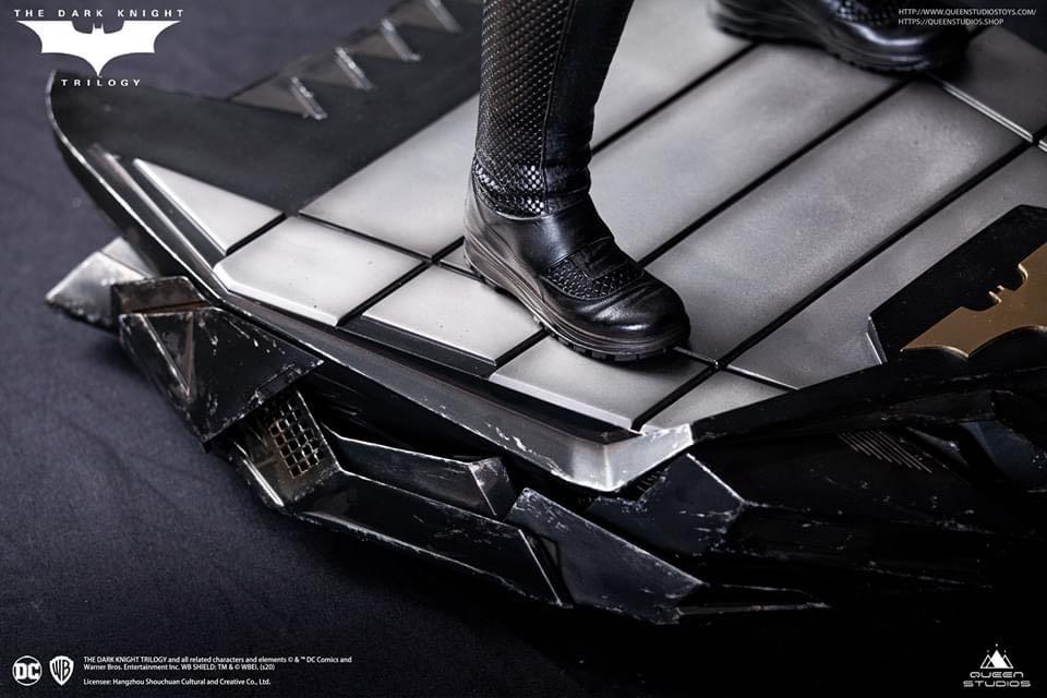 Last Piece! Queen Studios Collectible - 1:3 Scale The Dark Knight: Batman (Premium Edition) Non ...