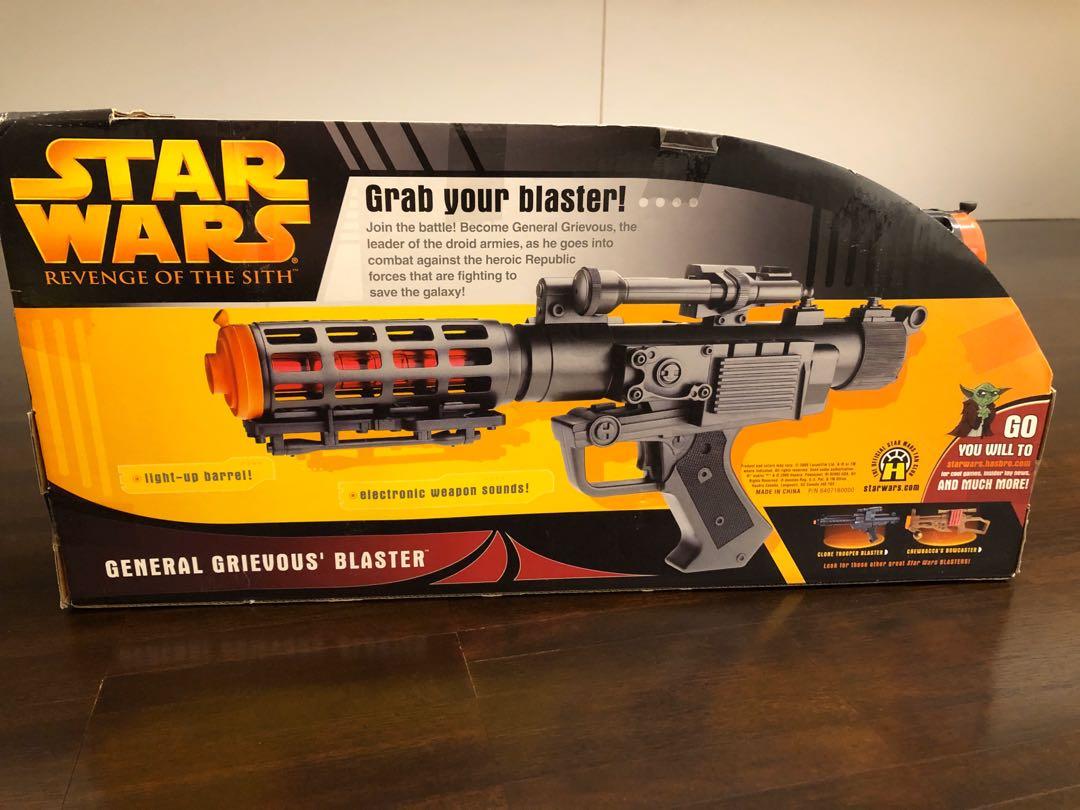 Star Wars - General Grievous Blaster, Hobbies & Toys, Collectibles ...