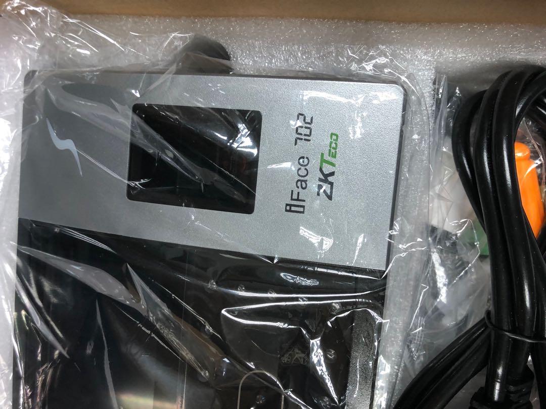 ZKTeco iFace 702指紋考勤機, 手提電話, 電話及其他裝置配件, 其他電子周邊配件及產品 - Carousell