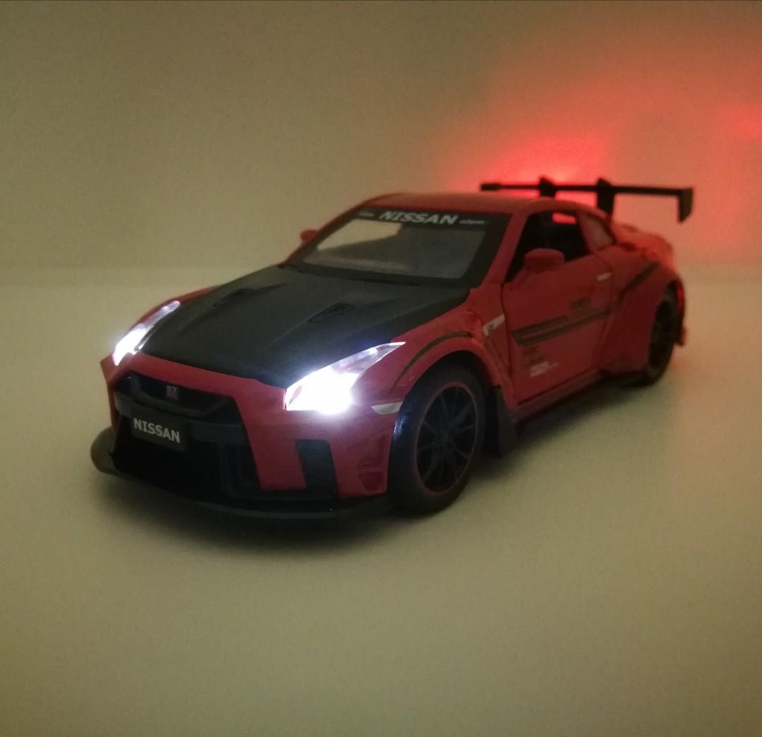 1/32 Nissan GTR R35 Diecast Scale Model Toy Car Red, Hobbies & Toys ...