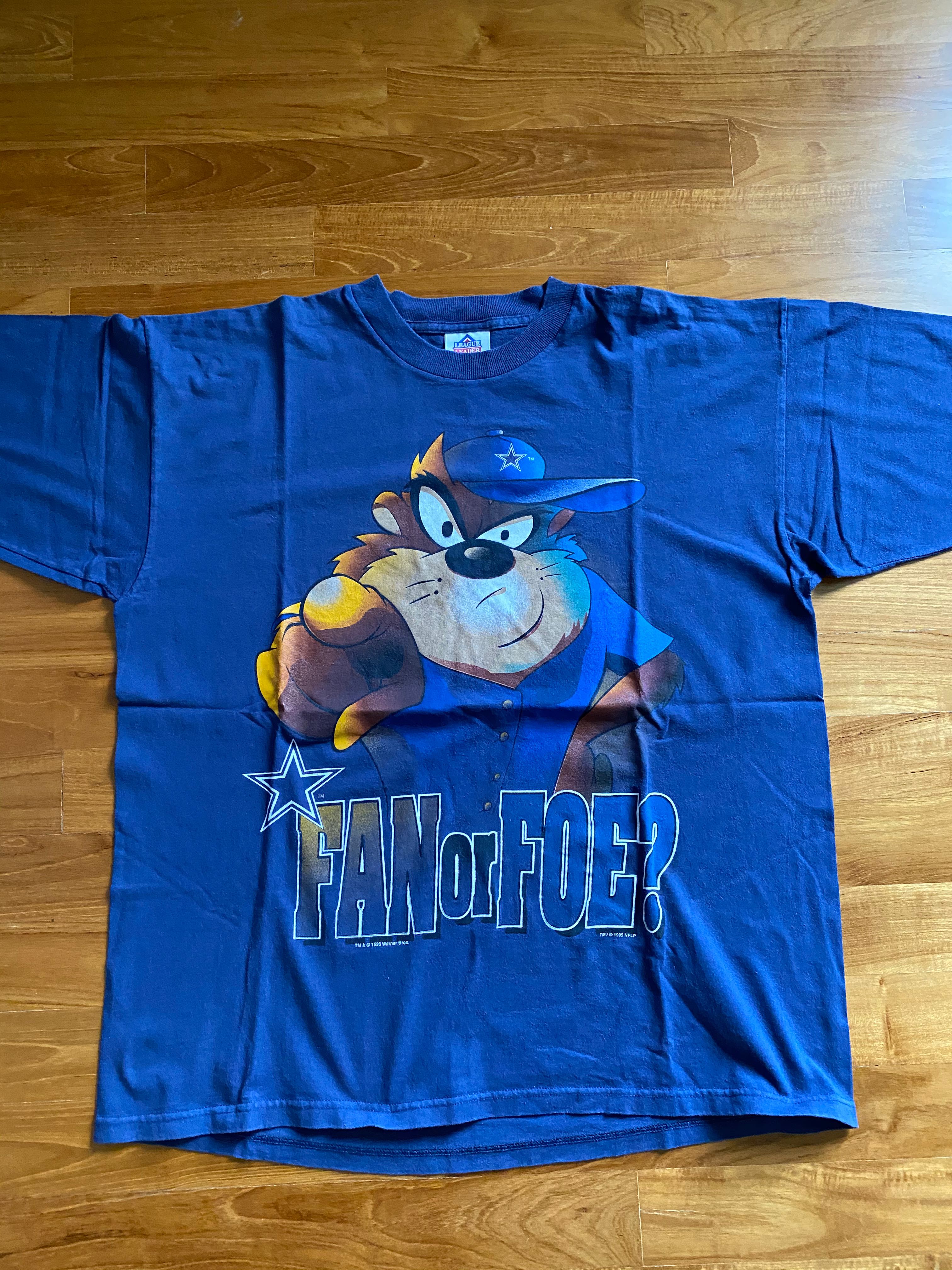 1995 Taz tee, Men's Fashion, Tops & Sets, Tshirts & Polo Shirts on ...